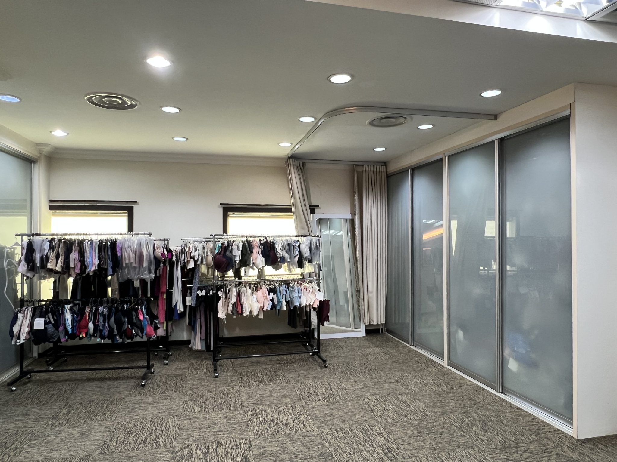 About Us – Classita