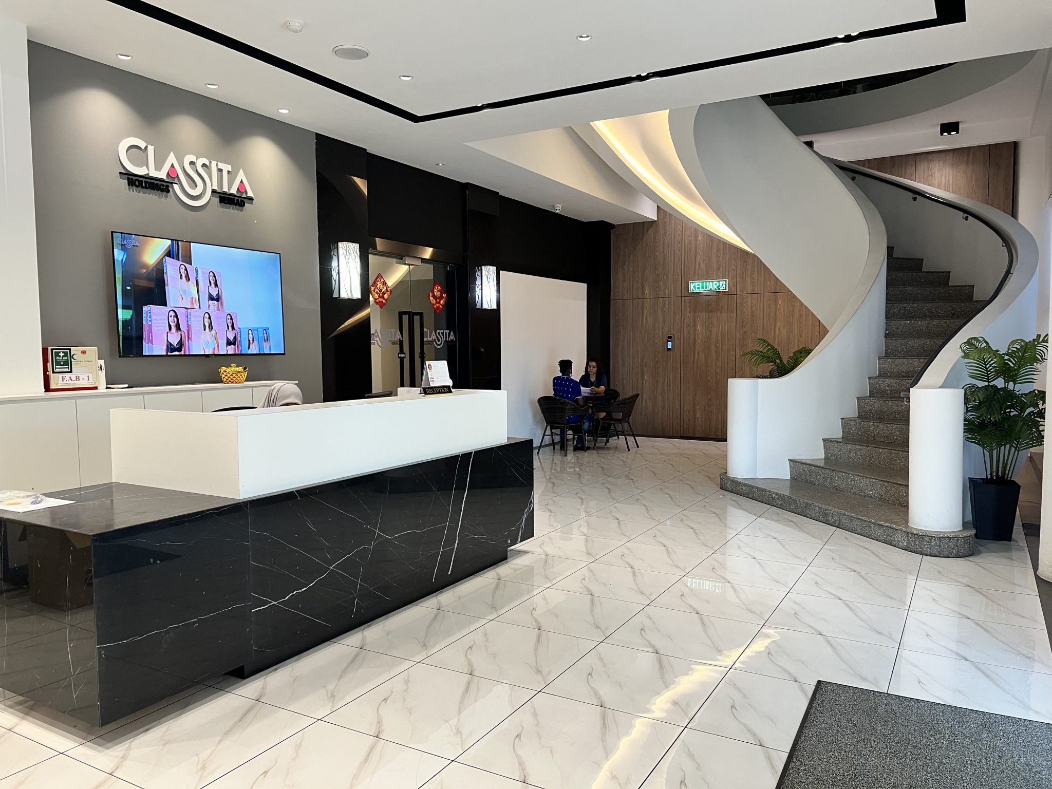 About Us – Classita